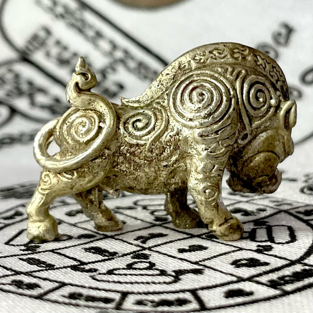 Sacred Wild Pig Amulet Moopa Mahawet – Wat Khaolem (Temple of the Most ...