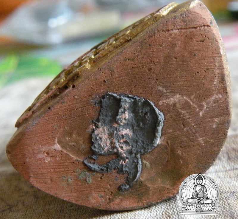 Khuman Thong statuette in carved wood - Wat Païlom. #68| Magic of the ...